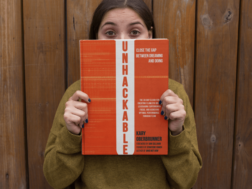 Club - Unhackable Book